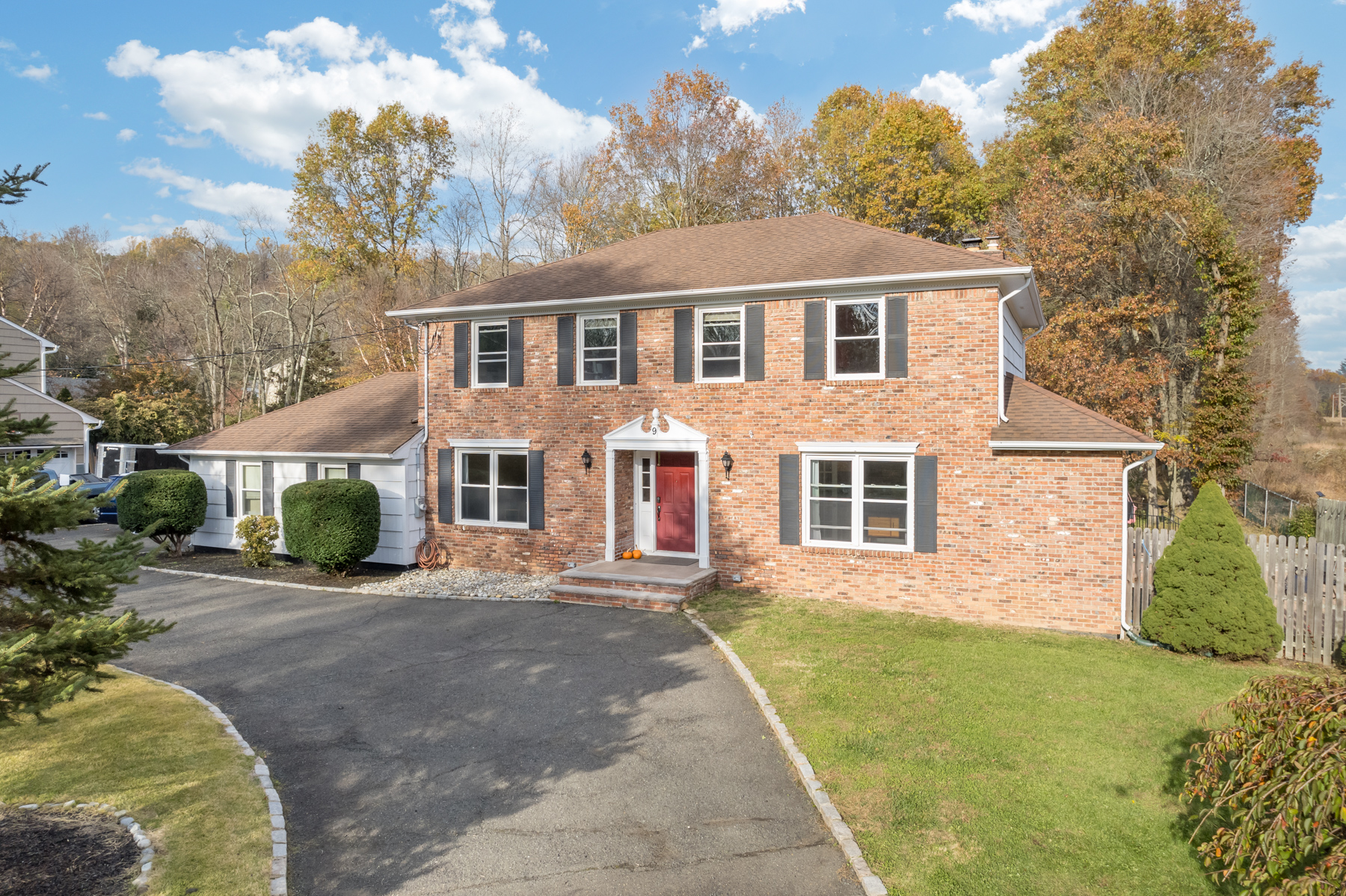 9 Bridge Ave., Chatham, NJ 07928 - Sue Adler, Realtor