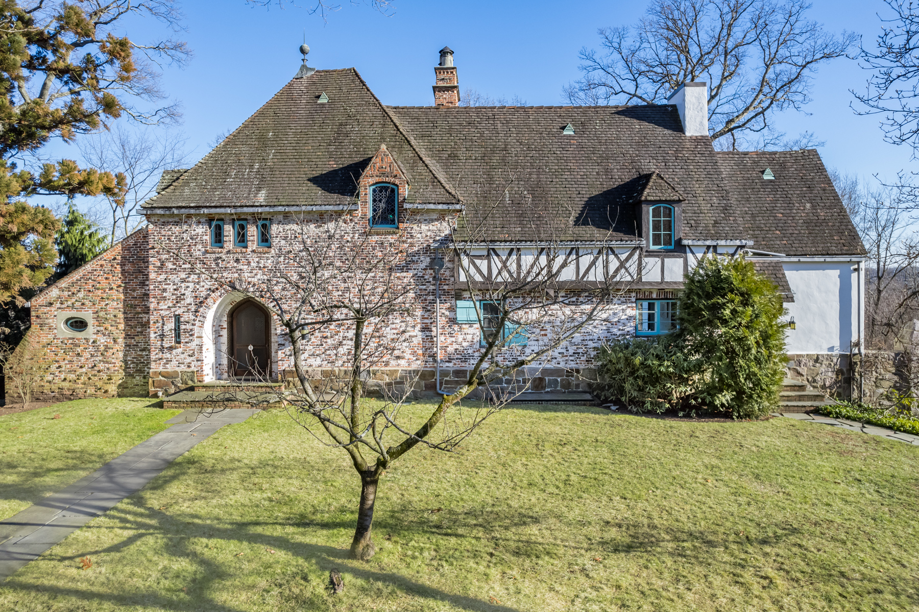 65 Edgewood Rd., Summit, NJ 07901 - Sue Adler, Realtor