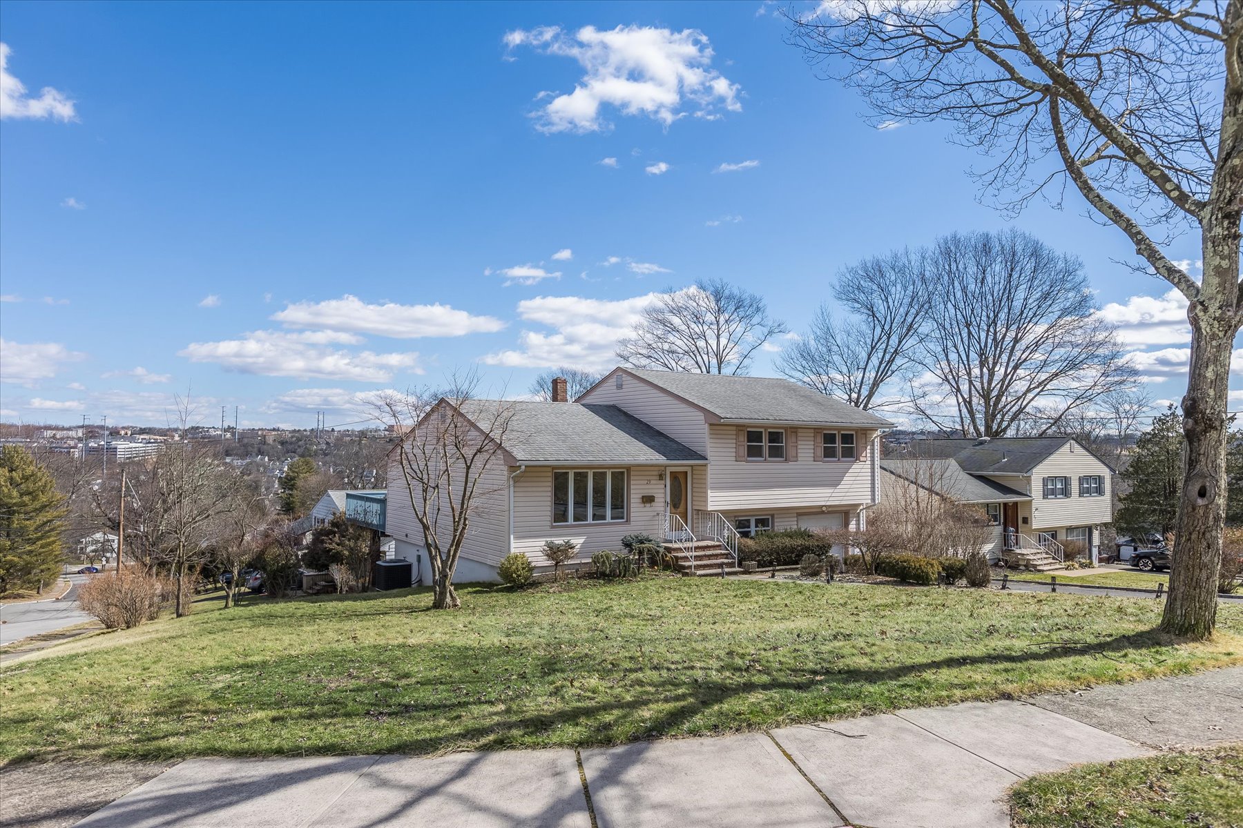 29 Carolina Ave., West Orange, NJ 07052 - Sue Adler, Realtor