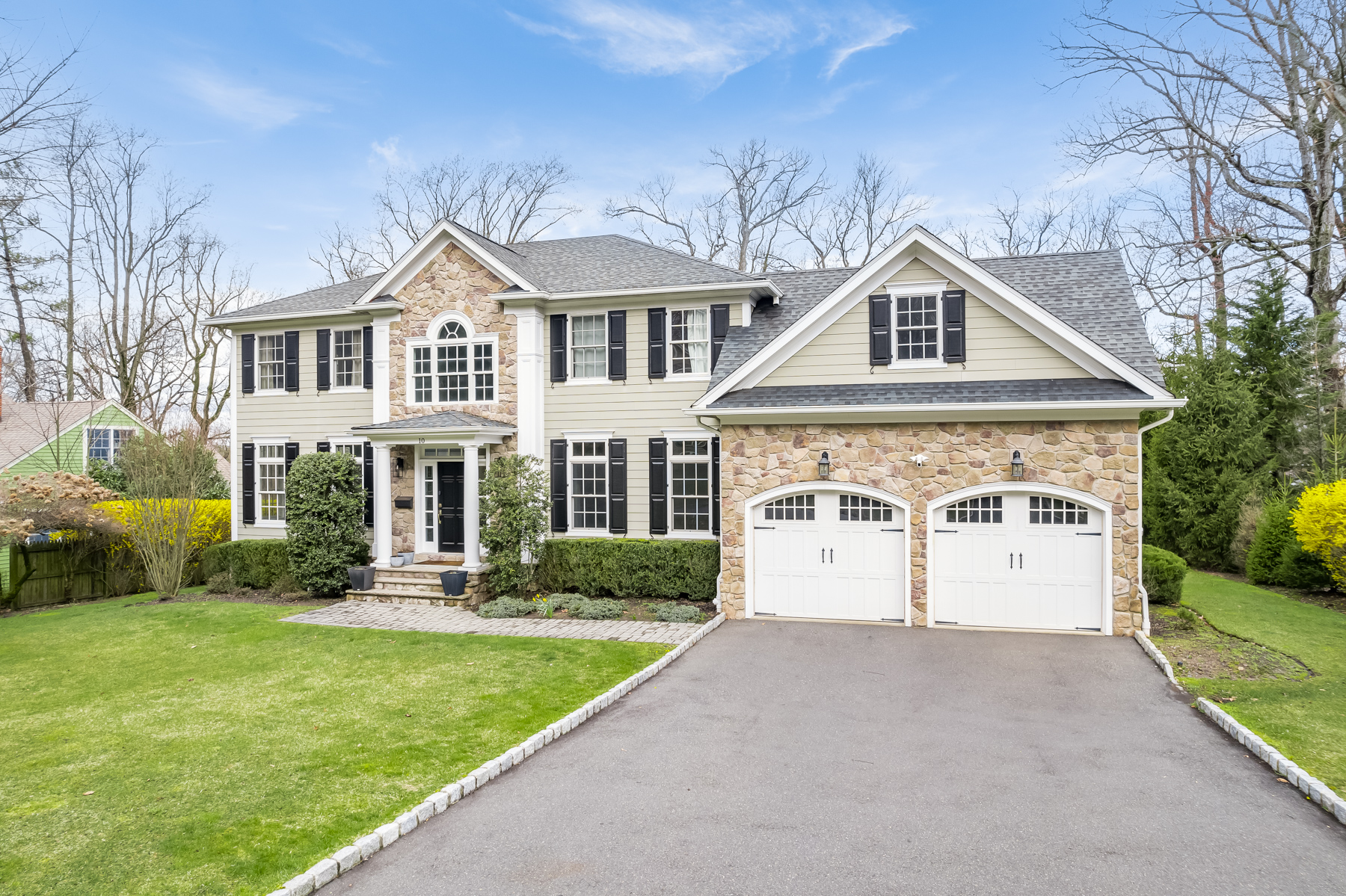 10 Byron Rd., Short Hills, NJ 07078 - Sue Adler, Realtor