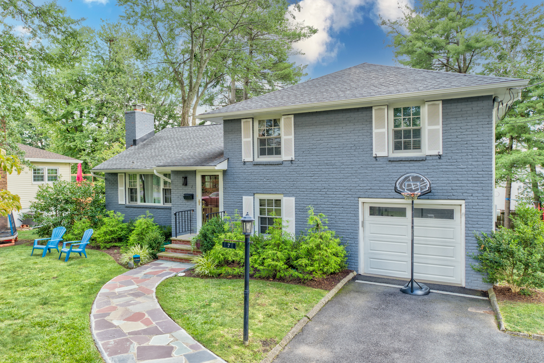 7 Canterbury Ln., Short Hills, NJ 07078 - Sue Adler, Realtor