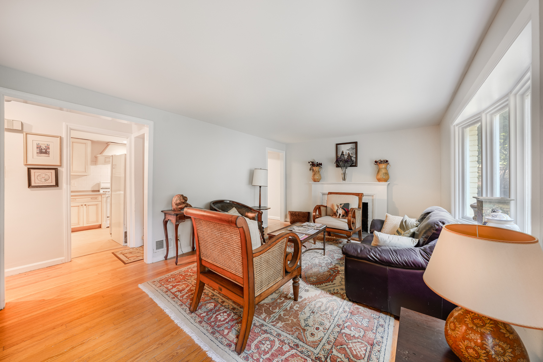 160-162 Springfield Ave., Summit, NJ 07901 - Sue Adler, Realtor